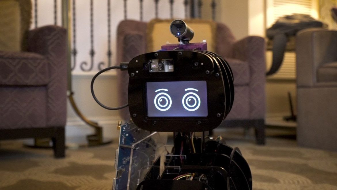 Robot compagnon Misty I - AdopteUnRobot